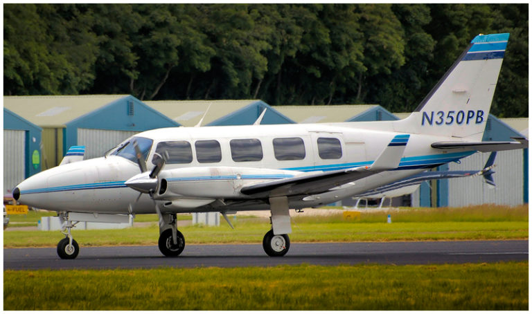 Piper Chieftain – Corporate Jet Charters